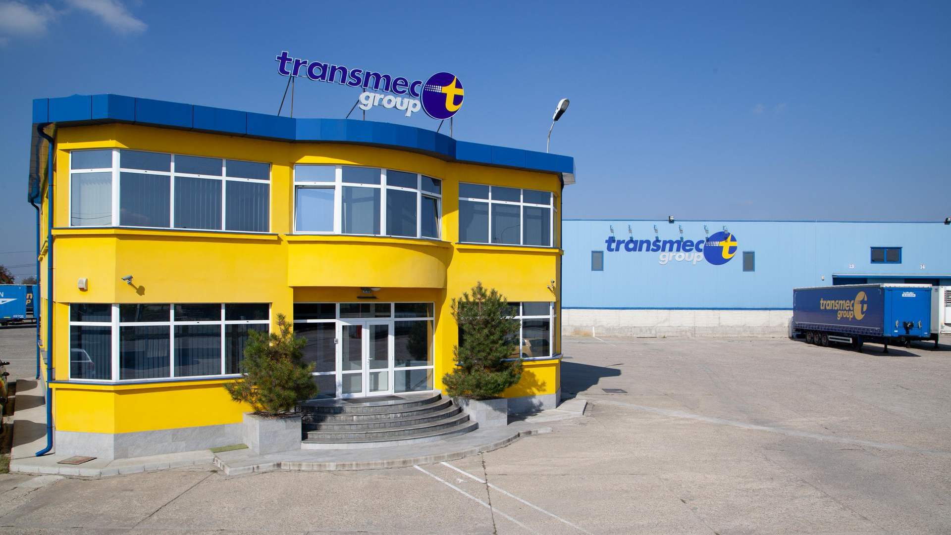 Logistics Romania - The warehouses in Oradea and Bucharest